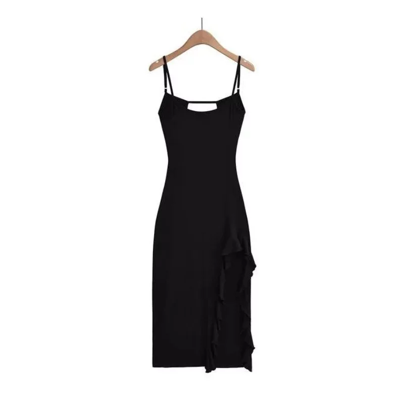All-Black Outfit Ideas to Spook Up Your Wardrobe – THE YESSTYLIST